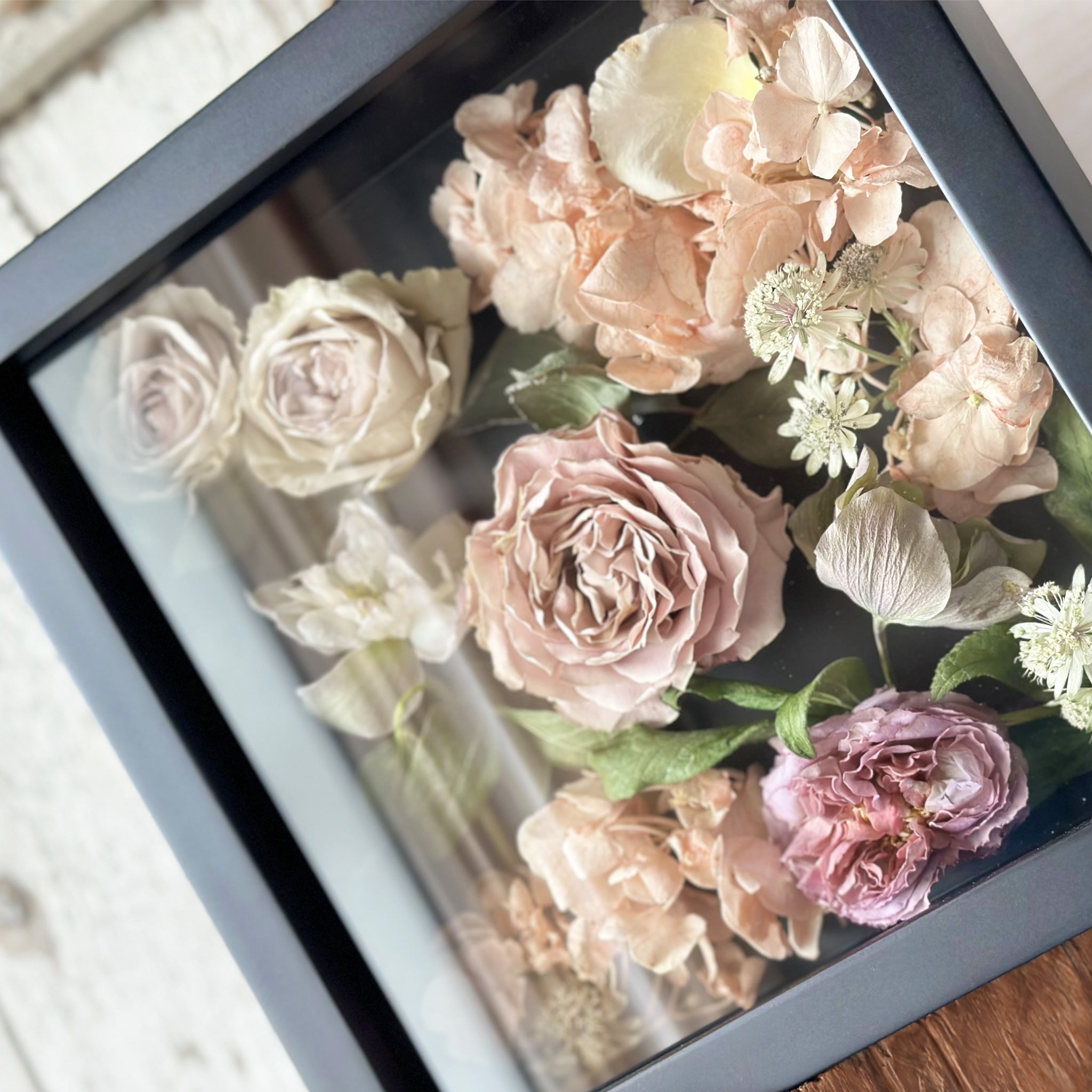 ZERO FLOWER WALL DECOR「アンティーク」 – Next Level FLOWERS Japan